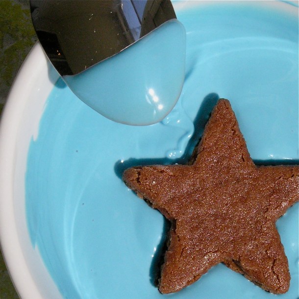 Cookie Cutter Brownies | EASYBAKED