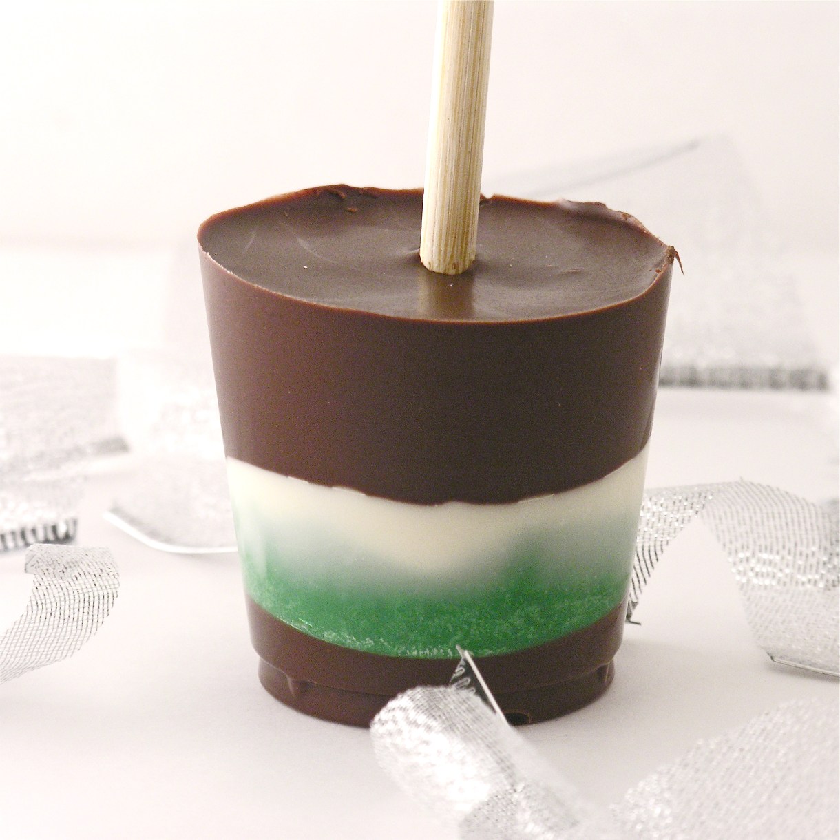 Hot Chocolate Pops! | EASYBAKED