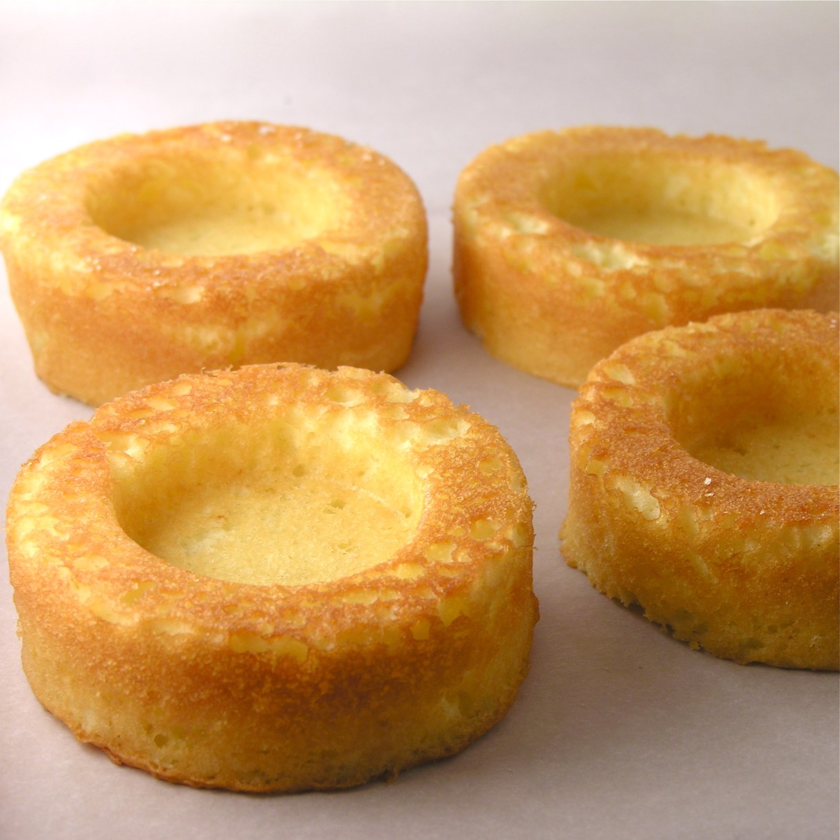 Wilton mini filled cake pans | EASYBAKED