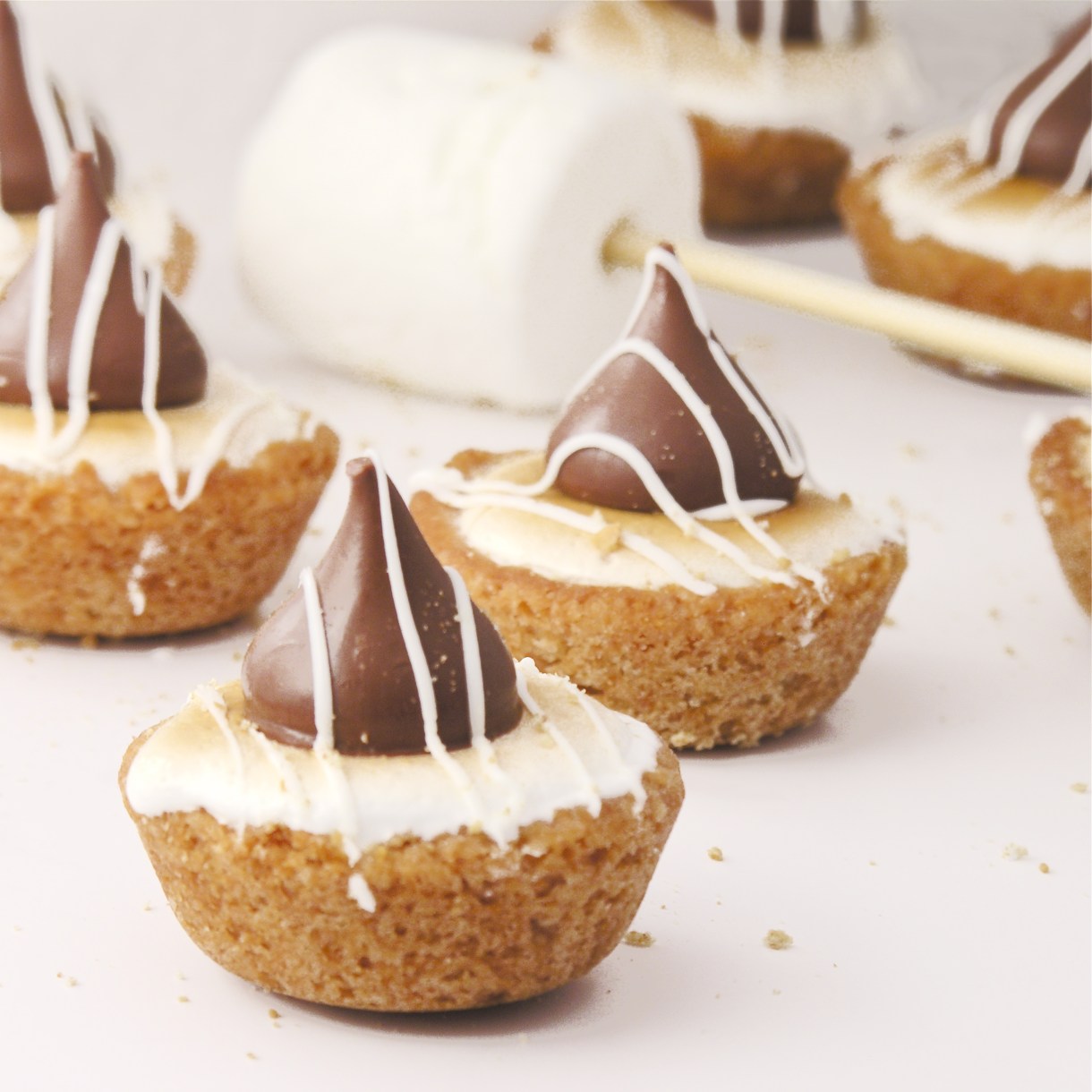 S’mores Cookie Cups | EASYBAKED