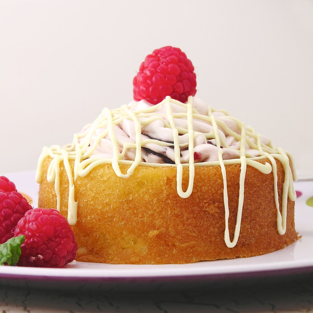 Raspberry Lemon Drop Cakes | EASYBAKED