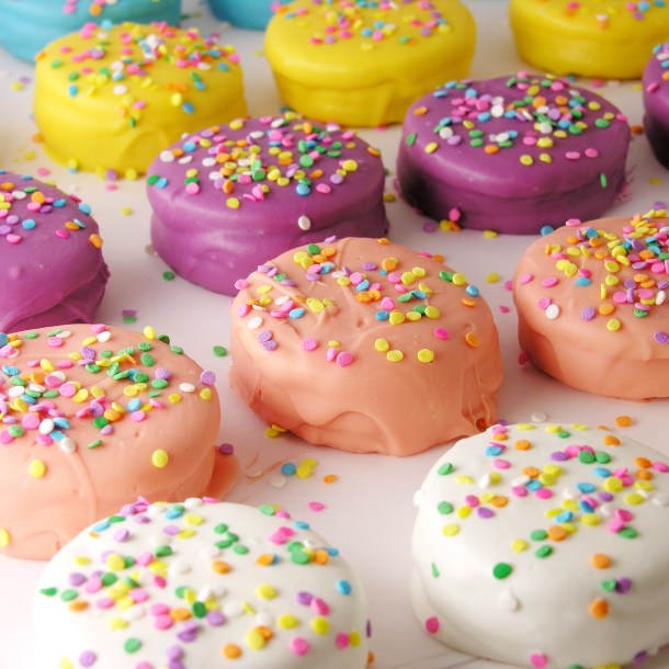 Confetti Sugar Cookies! | EASYBAKED