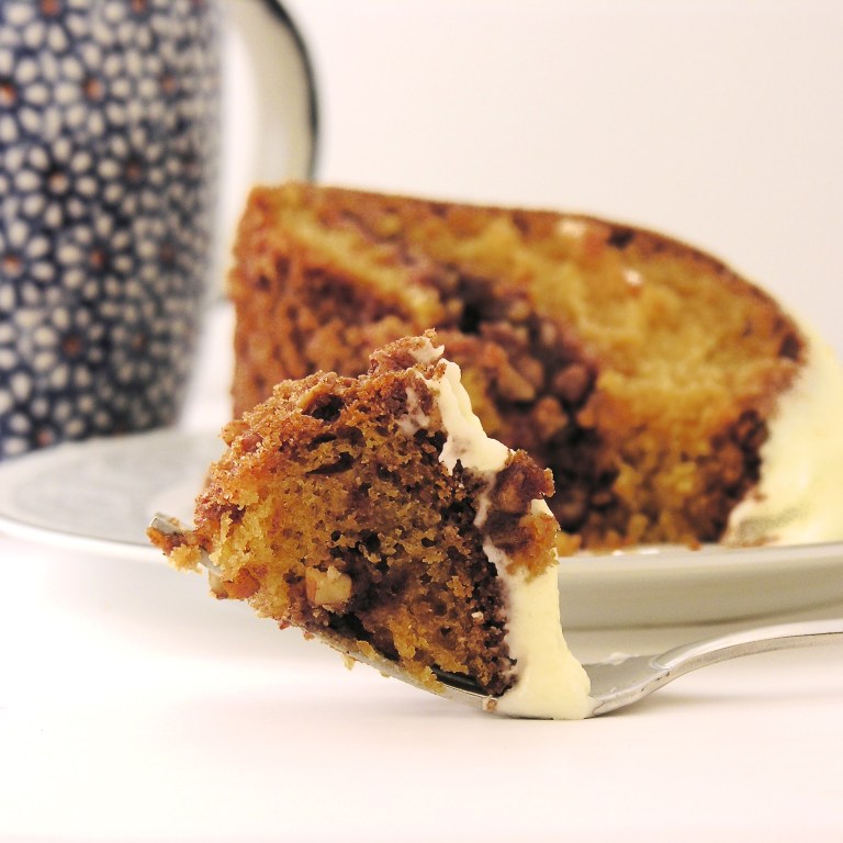 Mom’s Amazing Coffee Cake! | EASYBAKED