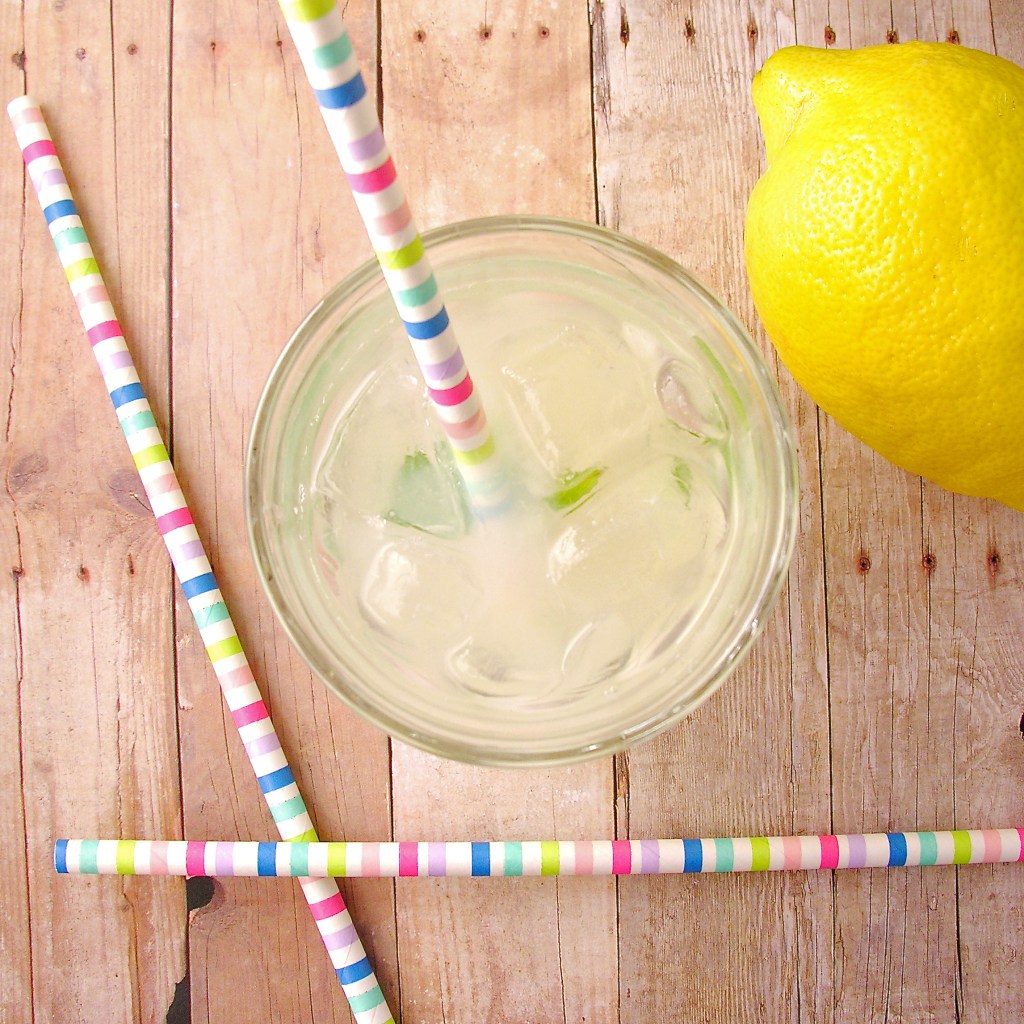 Czech lemonade | EASYBAKED