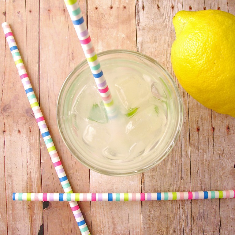 Czech lemonade | EASYBAKED