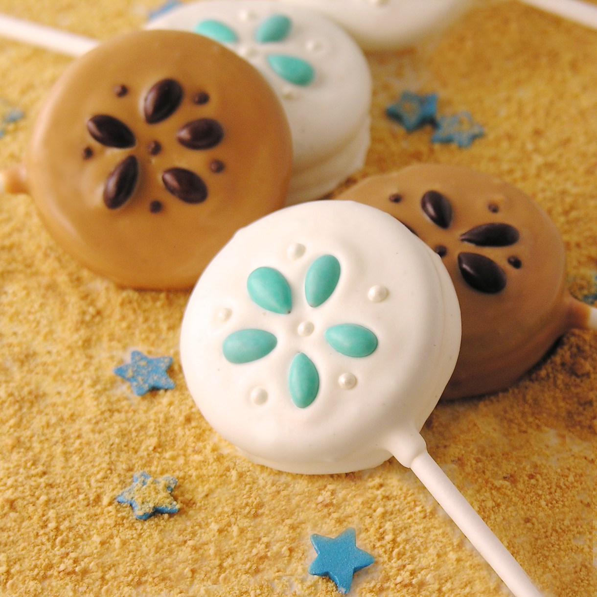 Seashell Oreo Pops! | EASYBAKED