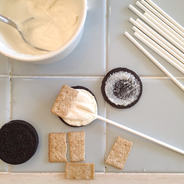 Seashell Oreo Pops! | EASYBAKED