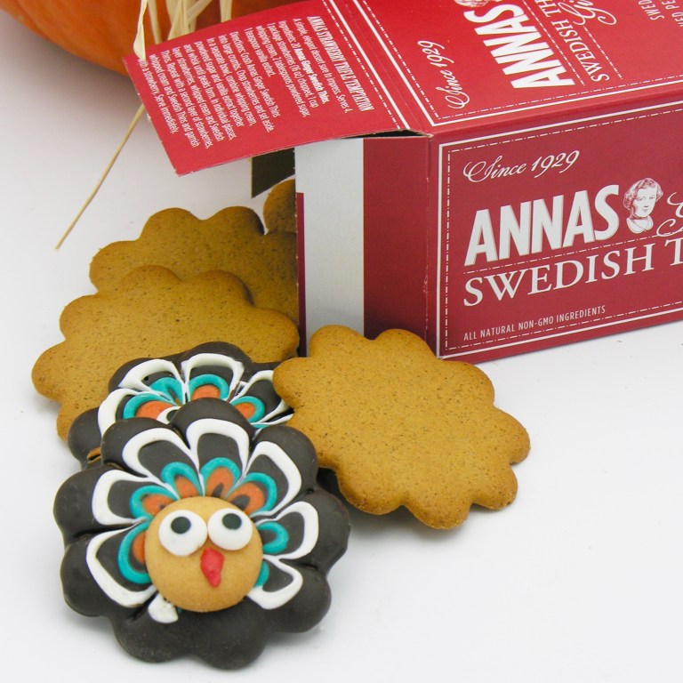 Gingerbread Turkey Cookies | EASYBAKED